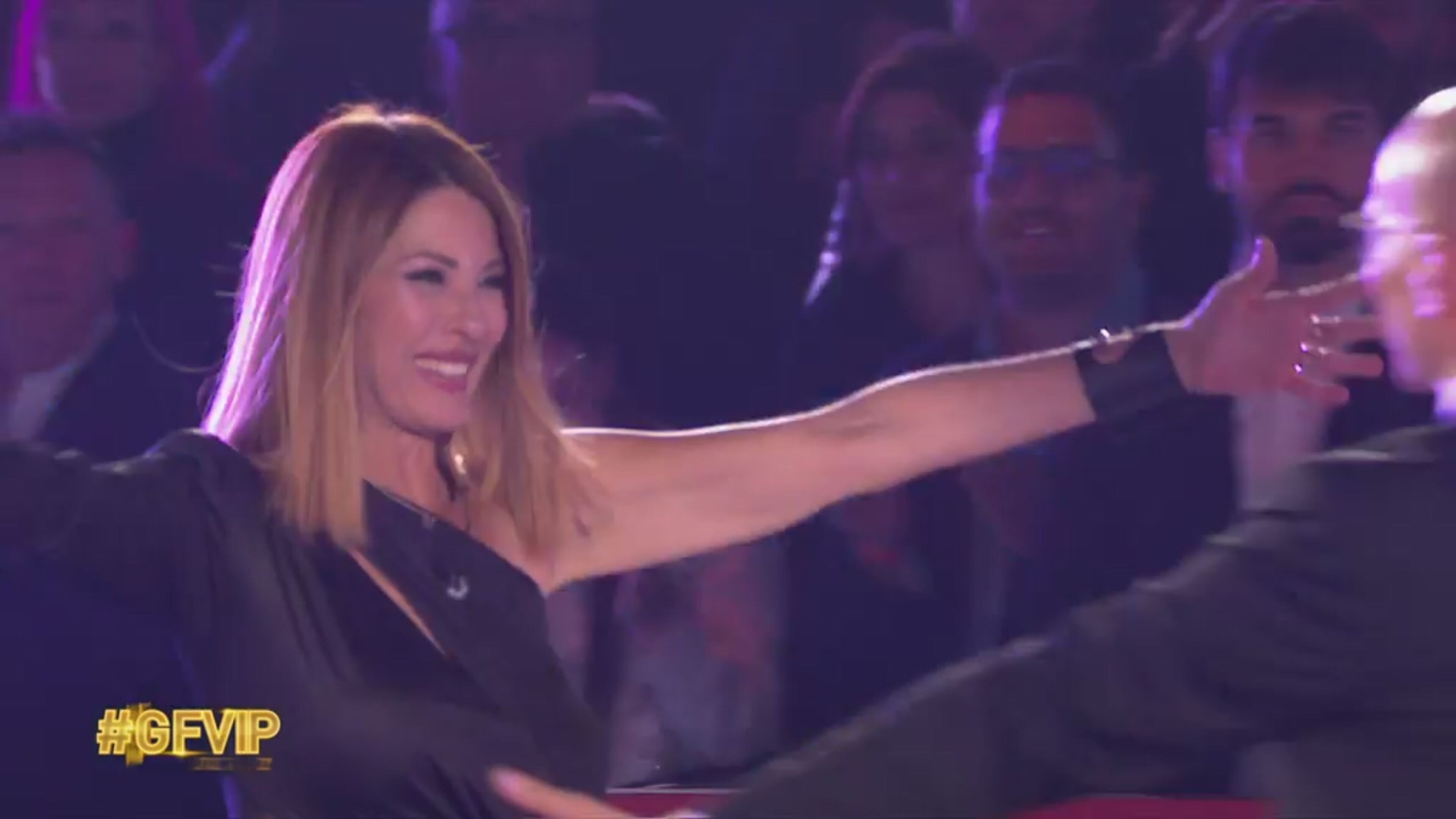 L'arrivo di Milena Miconi in studio - Grande Fratello | GF