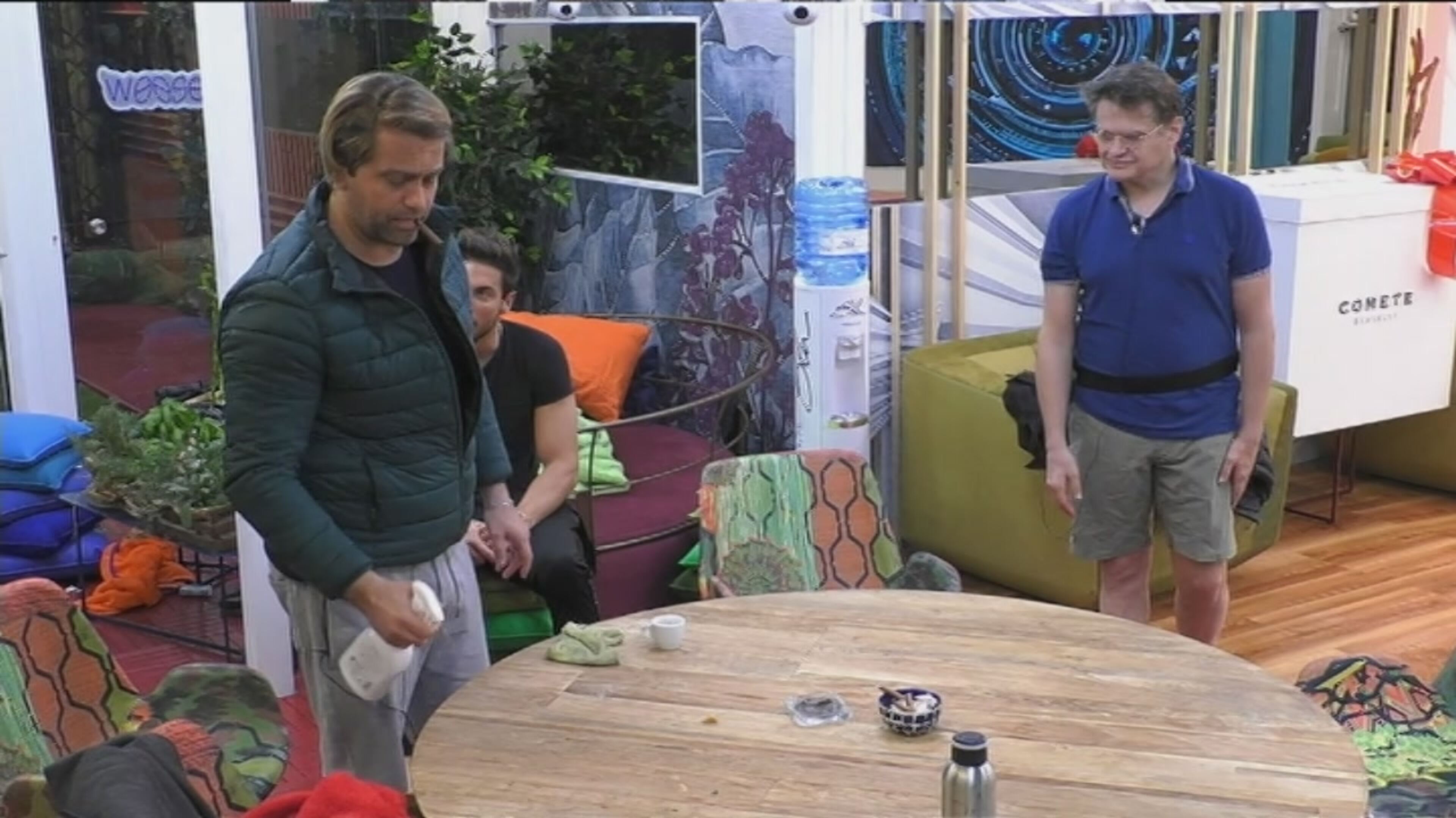 Patrick Ray Pugliese si dedica alle pulizie - Grande Fratello VIP | GFVIP 4